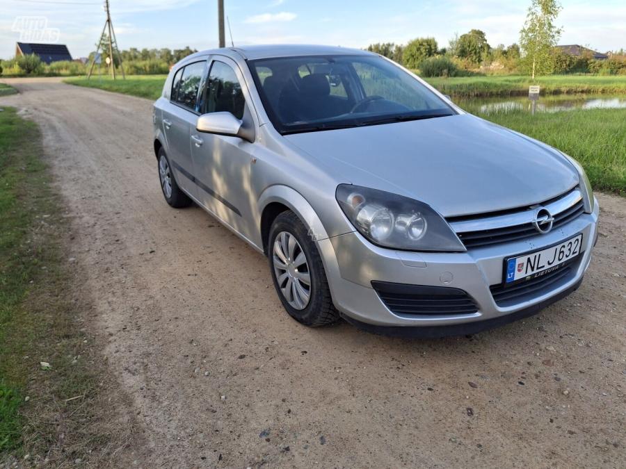 Opel Astra 2006 Mažeikiai, ar dzinēja tilpumu 1.70 L un nobraukumu 266 tūkst. km par 850 €, foto 3 vietnē AUTOMOTO.COM.LV