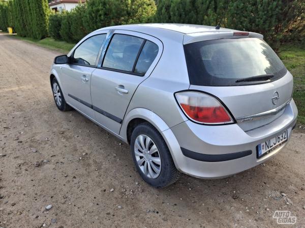 Opel Astra 2006 Mažeikiai, ar dzinēja tilpumu 1.70 L un nobraukumu 266 tūkst. km par 850 €, foto 4 vietnē AUTOMOTO.COM.LV
