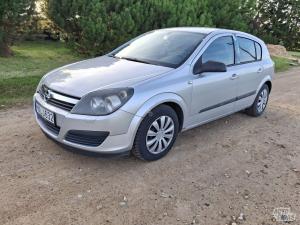 Opel Astra 2006 Mažeikiai, ar dzinēja tilpumu 1.70 L un nobraukumu 266 tūkst. km par 850 €, foto 3 vietnē AUTOMOTO.COM.LV