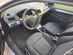 Opel Astra 2006 Mažeikiai, ar dzinēja tilpumu 1.70 L un nobraukumu 266 tūkst. km par 850 €, foto 6 vietnē AUTOMOTO.COM.LV