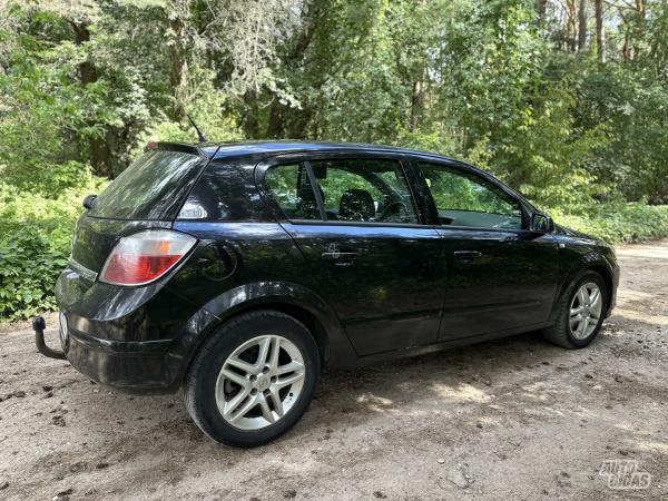 Opel Astra 2006 Kauņa, ar dzinēja tilpumu 1.90 L un nobraukumu 299 tūkst. km par 1150 €, foto 5 vietnē AUTOMOTO.COM.LV