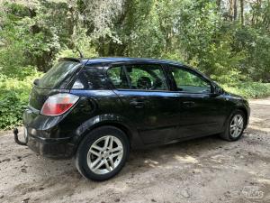 Opel Astra 2006 Kauņa, ar dzinēja tilpumu 1.90 L un nobraukumu 299 tūkst. km par 1150 €, foto 6 vietnē AUTOMOTO.COM.LV