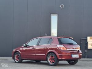 Opel Astra 2006 in Alytus, with an engine capacity of 1.80 L and mileage of 194 thousand km for 1450 €, photo 7 on AUTOMOTO.COM.LV