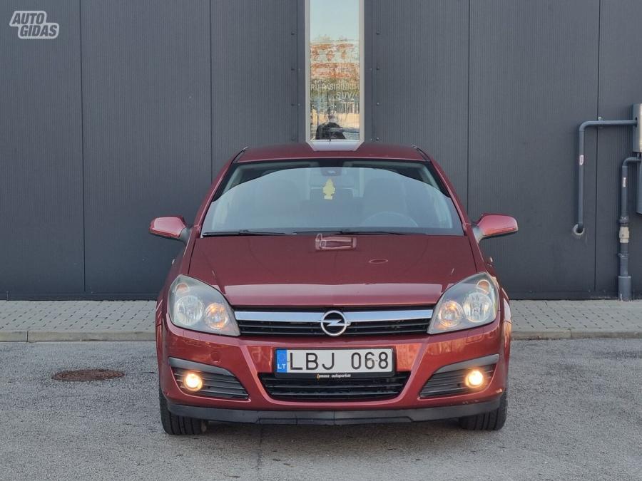Opel Astra 2006 in Alytus, with an engine capacity of 1.80 L and mileage of 194 thousand km for 1450 €, photo 10 on AUTOMOTO.COM.LV