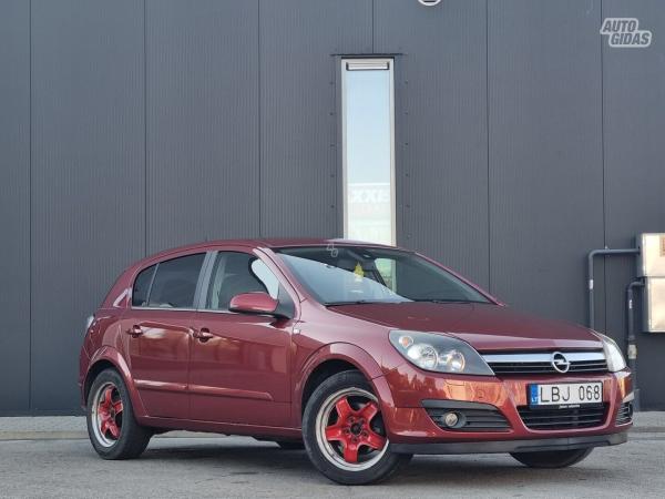 Opel Astra 2006 Alīta, ar dzinēja tilpumu 1.80 L un nobraukumu 194 tūkst. km par 1450 €, foto 1 vietnē AUTOMOTO.COM.LV