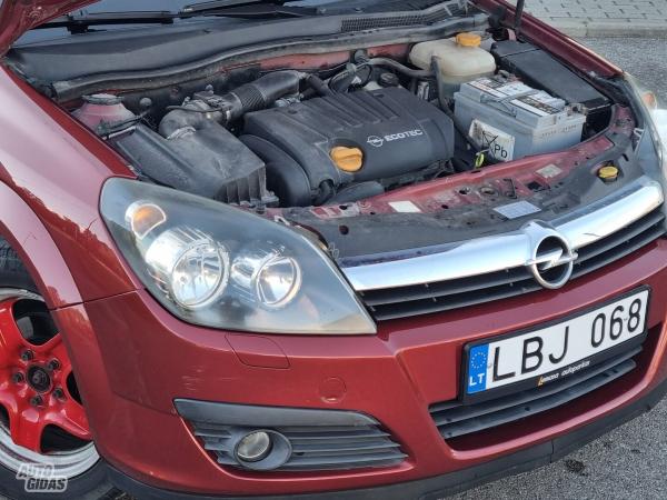 Opel Astra 2006 Alīta, ar dzinēja tilpumu 1.80 L un nobraukumu 194 tūkst. km par 1450 €, foto 3 vietnē AUTOMOTO.COM.LV