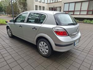 Opel Astra 2006 in Birstonas, with an engine capacity of 1.60 L and mileage of 254 thousand km for 899 €, photo 13 on AUTOMOTO.COM.LV