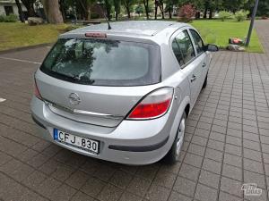 Opel Astra 2006 in Birstonas, with an engine capacity of 1.60 L and mileage of 254 thousand km for 899 €, photo 15 on AUTOMOTO.COM.LV