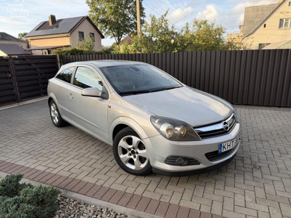 Opel Astra 2006 Kauņa, ar dzinēja tilpumu 1.70 L un nobraukumu 267 tūkst. km par 1128 €, foto 3 vietnē AUTOMOTO.COM.LV