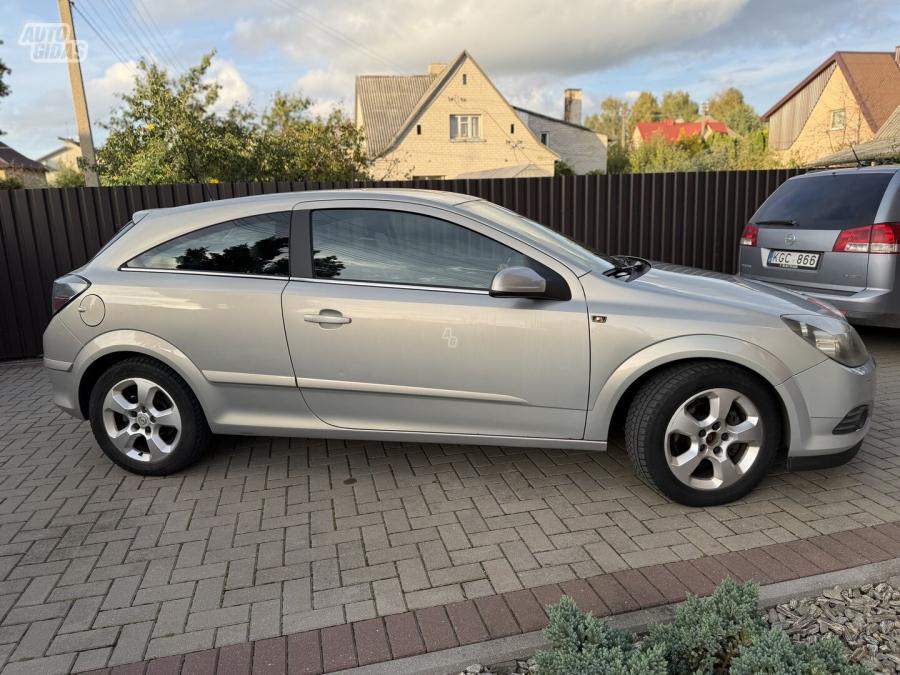Opel Astra 2006 Kauņa, ar dzinēja tilpumu 1.70 L un nobraukumu 267 tūkst. km par 1128 €, foto 4 vietnē AUTOMOTO.COM.LV