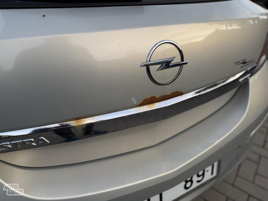 Opel Astra 2006 Kauņa, ar dzinēja tilpumu 1.70 L un nobraukumu 267 tūkst. km par 1128 €, foto 13 vietnē AUTOMOTO.COM.LV