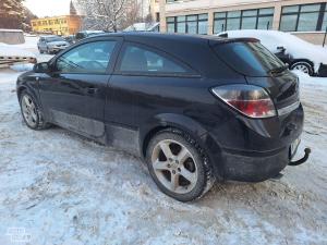 Opel Astra 2007 in Vilnius, with an engine capacity of 1.60 L and mileage of 222 thousand km for 350 €, photo 4 on AUTOMOTO.COM.LV