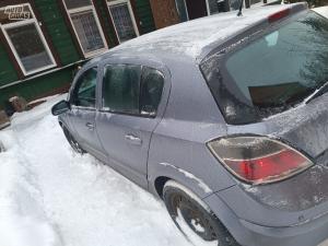 Opel Astra 2007 Kauņa, ar dzinēja tilpumu 1.60 L un nobraukumu 237 tūkst. km par 1300 €, foto 3 vietnē AUTOMOTO.COM.LV