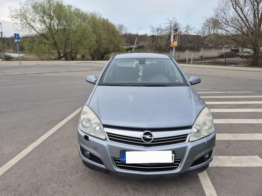 Opel Astra 2007 Šauļi, ar dzinēja tilpumu 1.80 L un nobraukumu 125 tūkst. km par 2250 €, foto 3 vietnē AUTOMOTO.COM.LV