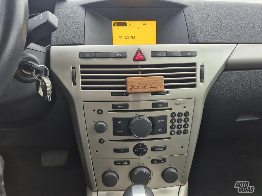 Opel Astra 2007 Šauļi, ar dzinēja tilpumu 1.80 L un nobraukumu 125 tūkst. km par 2250 €, foto 7 vietnē AUTOMOTO.COM.LV