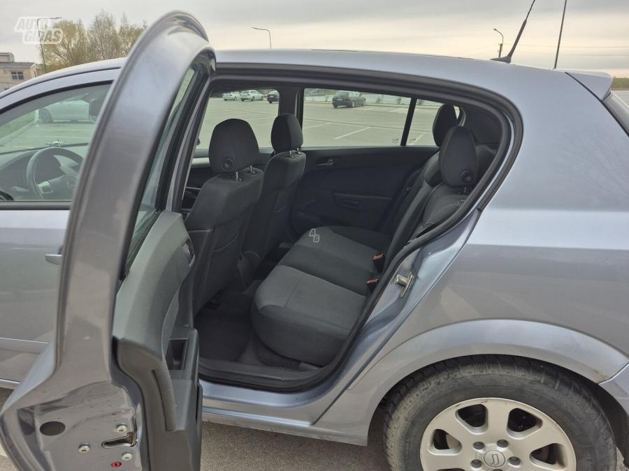 Opel Astra 2007 Šauļi, ar dzinēja tilpumu 1.80 L un nobraukumu 125 tūkst. km par 2250 €, foto 8 vietnē AUTOMOTO.COM.LV