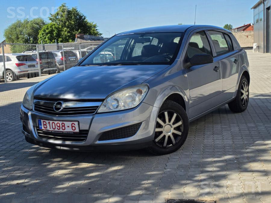 Opel Astra 2007 Liepāja, ar dzinēja tilpumu 1.70 L un nobraukumu 339 tūkst. km par 1495 €, foto 1 vietnē AUTOMOTO.COM.LV