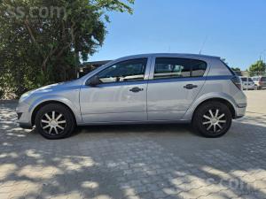 Opel Astra 2007 Liepāja, ar dzinēja tilpumu 1.70 L un nobraukumu 339 tūkst. km par 1495 €, foto 10 vietnē AUTOMOTO.COM.LV