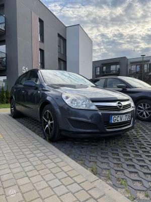 Opel Astra 2007 Viļņa, ar dzinēja tilpumu 1.91 L un nobraukumu 212 tūkst. km par 1000 €, foto  vietnē AUTOMOTO.COM.LV