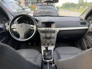 Opel Astra 2007 Viļņa, ar dzinēja tilpumu 1.91 L un nobraukumu 212 tūkst. km par 1000 €, foto 7 vietnē AUTOMOTO.COM.LV