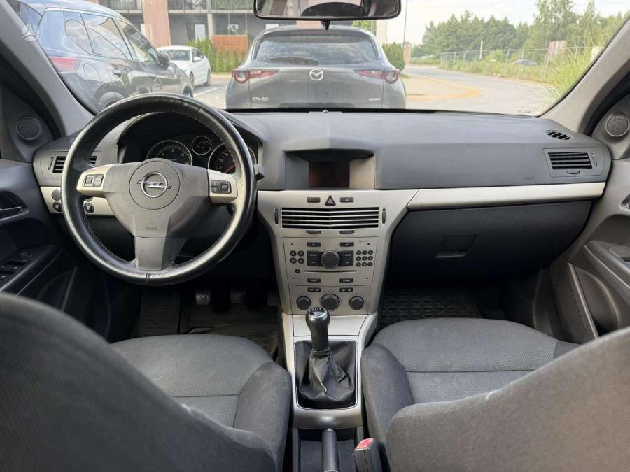 Opel Astra 2007 Viļņa, ar dzinēja tilpumu 1.91 L un nobraukumu 212 tūkst. km par 1000 €, foto 7 vietnē AUTOMOTO.COM.LV