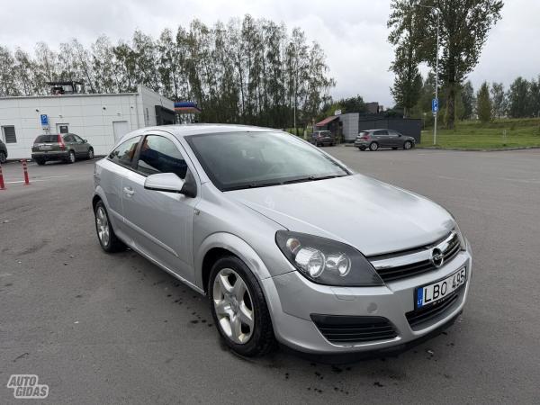Opel Astra 2007 Viļņa, ar dzinēja tilpumu 1.90 L un nobraukumu 273 tūkst. km par 1350 €, foto 4 vietnē AUTOMOTO.COM.LV