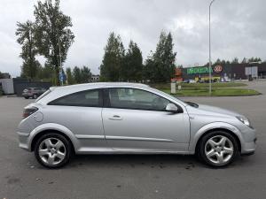 Opel Astra 2007 in Vilnius, with an engine capacity of 1.90 L and mileage of 273 thousand km for 1350 €, photo 5 on AUTOMOTO.COM.LV