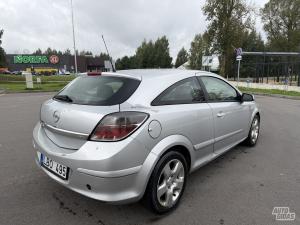 Opel Astra 2007 in Vilnius, with an engine capacity of 1.90 L and mileage of 273 thousand km for 1350 €, photo 6 on AUTOMOTO.COM.LV