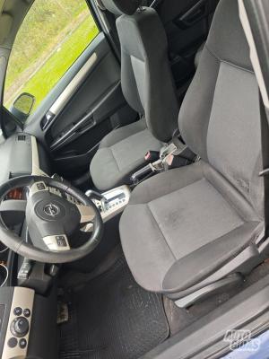 Opel Astra 2007 in Vilnius, with an engine capacity of 1.90 L and mileage of 283 thousand km for 1200 €, photo 7 on AUTOMOTO.COM.LV