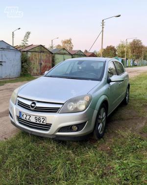 Opel Astra 2007 in Klaipeda, with an engine capacity of 1.70 L and mileage of 274 thousand km for 500 €, photo 3 on AUTOMOTO.COM.LV
