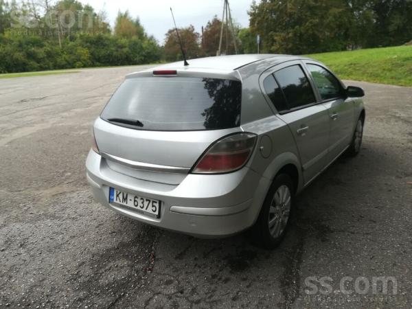 Opel Astra 2008 Saldus, ar dzinēja tilpumu 1.70 L un nobraukumu 272 tūkst. km par 1300 €, foto 5 vietnē AUTOMOTO.COM.LV