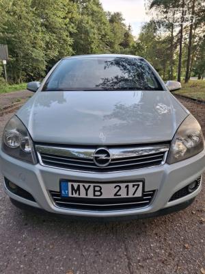 Opel Astra 2008 Telšiai, ar dzinēja tilpumu 1.70 L un nobraukumu 242 tūkst. km par 1500 €, foto 7 vietnē AUTOMOTO.COM.LV