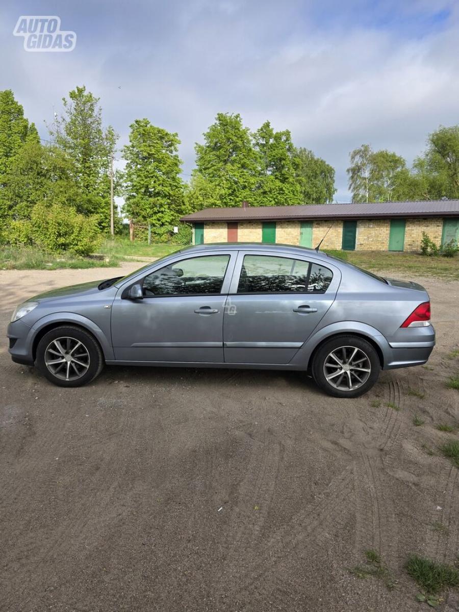 Opel Astra 2008 Klaipėda, ar dzinēja tilpumu 1.20 L un nobraukumu 192 tūkst. km par 3000 €, foto 9 vietnē AUTOMOTO.COM.LV