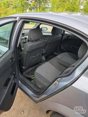 Opel Astra 2008 Klaipėda, ar dzinēja tilpumu 1.20 L un nobraukumu 192 tūkst. km par 3000 €, foto 15 vietnē AUTOMOTO.COM.LV