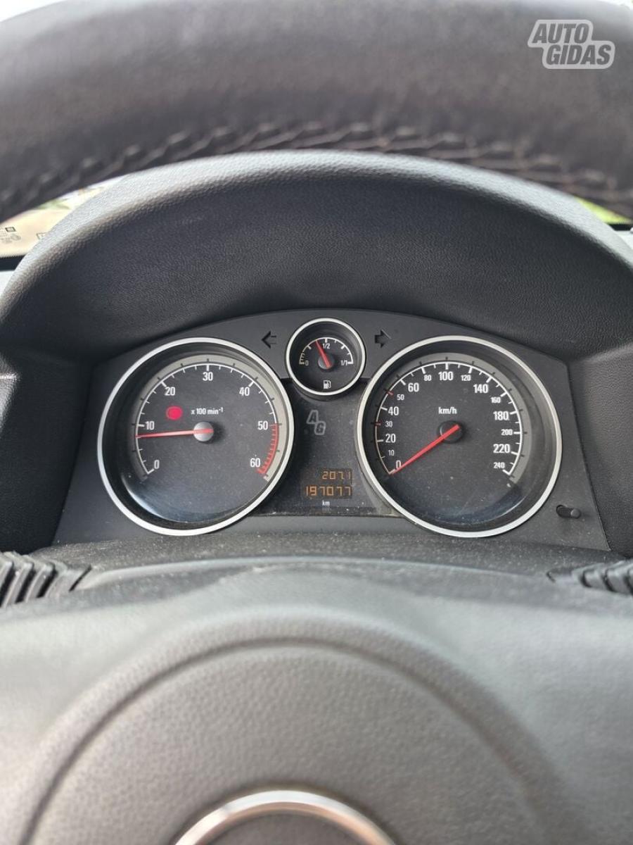 Opel Astra 2008 Klaipėda, ar dzinēja tilpumu 1.20 L un nobraukumu 192 tūkst. km par 3000 €, foto 17 vietnē AUTOMOTO.COM.LV