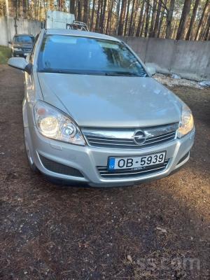 Opel Astra 2008 Jūrmala, ar dzinēja tilpumu 1.60 L un nobraukumu 245 tūkst. km par 2150 €, foto 4 vietnē AUTOMOTO.COM.LV