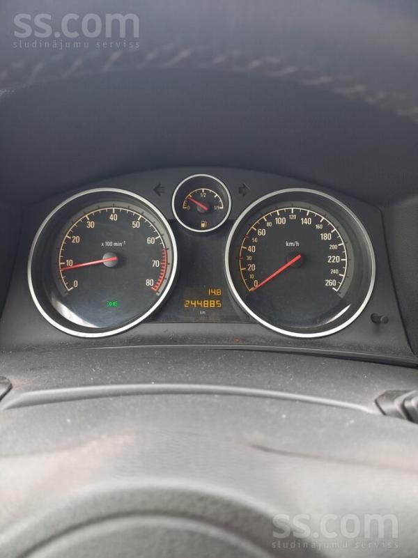 Opel Astra 2008 Jūrmala, ar dzinēja tilpumu 1.60 L un nobraukumu 245 tūkst. km par 2350 €, foto 10 vietnē AUTOMOTO.COM.LV
