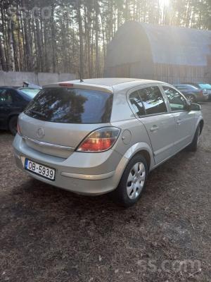 Opel Astra 2008 Jūrmala, ar dzinēja tilpumu 1.60 L un nobraukumu 245 tūkst. km par 2350 €, foto 5 vietnē AUTOMOTO.COM.LV
