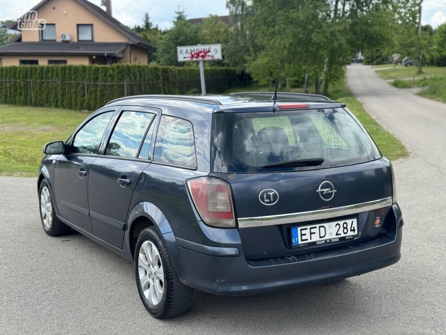 Opel Astra 2008 in Vilnius, with an engine capacity of 1.70 L and mileage of 316 thousand km for 499 €, photo 5 on AUTOMOTO.COM.LV