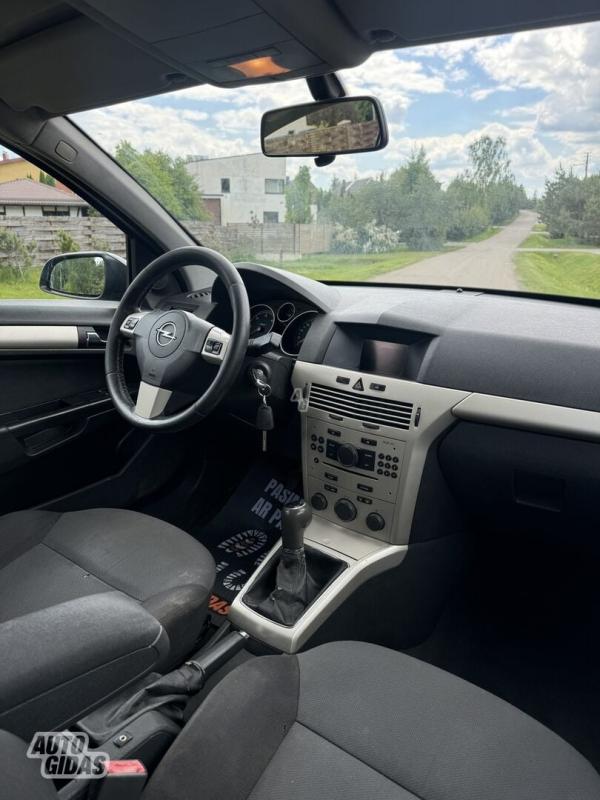 Opel Astra 2008 Viļņa, ar dzinēja tilpumu 1.70 L un nobraukumu 316 tūkst. km par 499 €, foto 5 vietnē AUTOMOTO.COM.LV