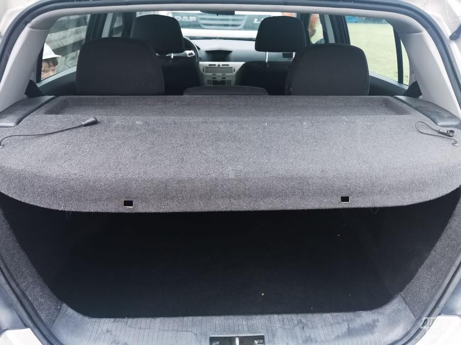 Opel Astra 2008 in Klaipeda, with an engine capacity of 1.60 L and mileage of 245 thousand km for 1600 €, photo 25 on AUTOMOTO.COM.LV