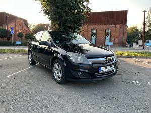Opel Astra 2008 in Kaunas, with an engine capacity of 1.60 L and mileage of 221 thousand km for 650 €, photo 3 on AUTOMOTO.COM.LV