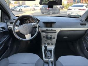 Opel Astra 2008 in Kaunas, with an engine capacity of 1.60 L and mileage of 221 thousand km for 650 €, photo 13 on AUTOMOTO.COM.LV