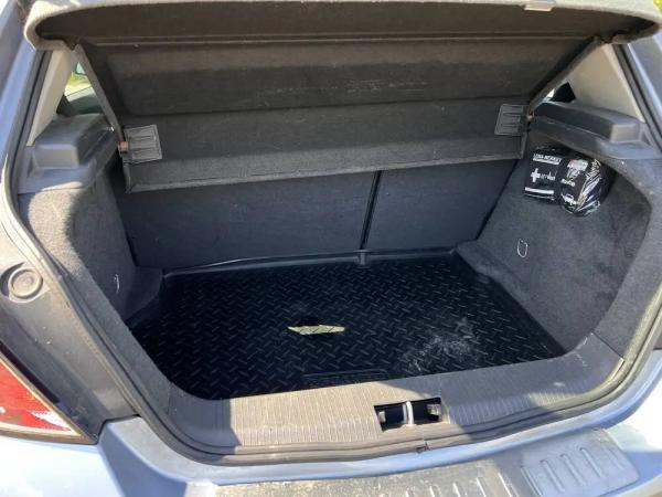 Opel Astra 2009 in Riga, with an engine capacity of 1.60 L and mileage of 215 thousand km for 3550 €, photo 7 on AUTOMOTO.COM.LV