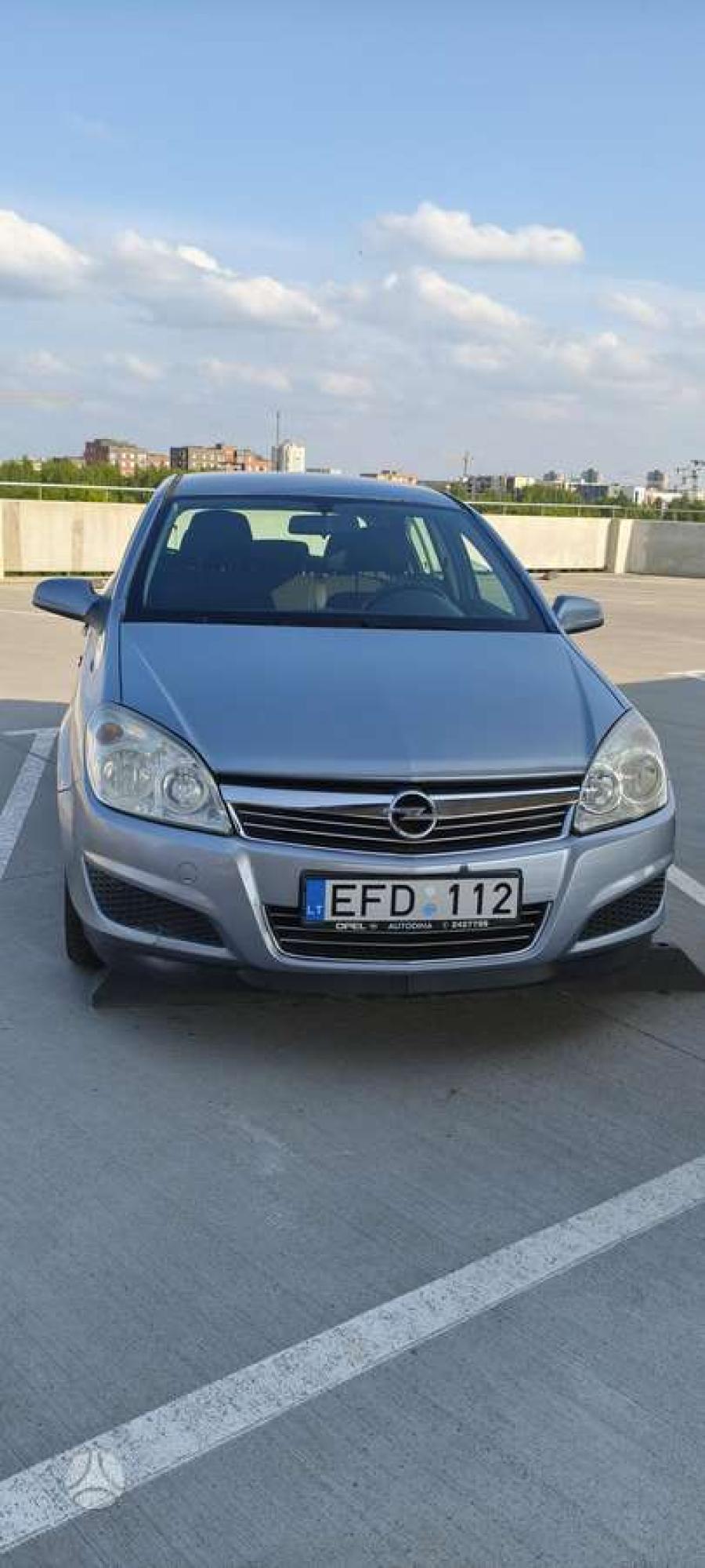 Opel Astra 2009 Viļņa, ar dzinēja tilpumu 1.40 L un nobraukumu 162 tūkst. km par 1300 €, foto 23 vietnē AUTOMOTO.COM.LV