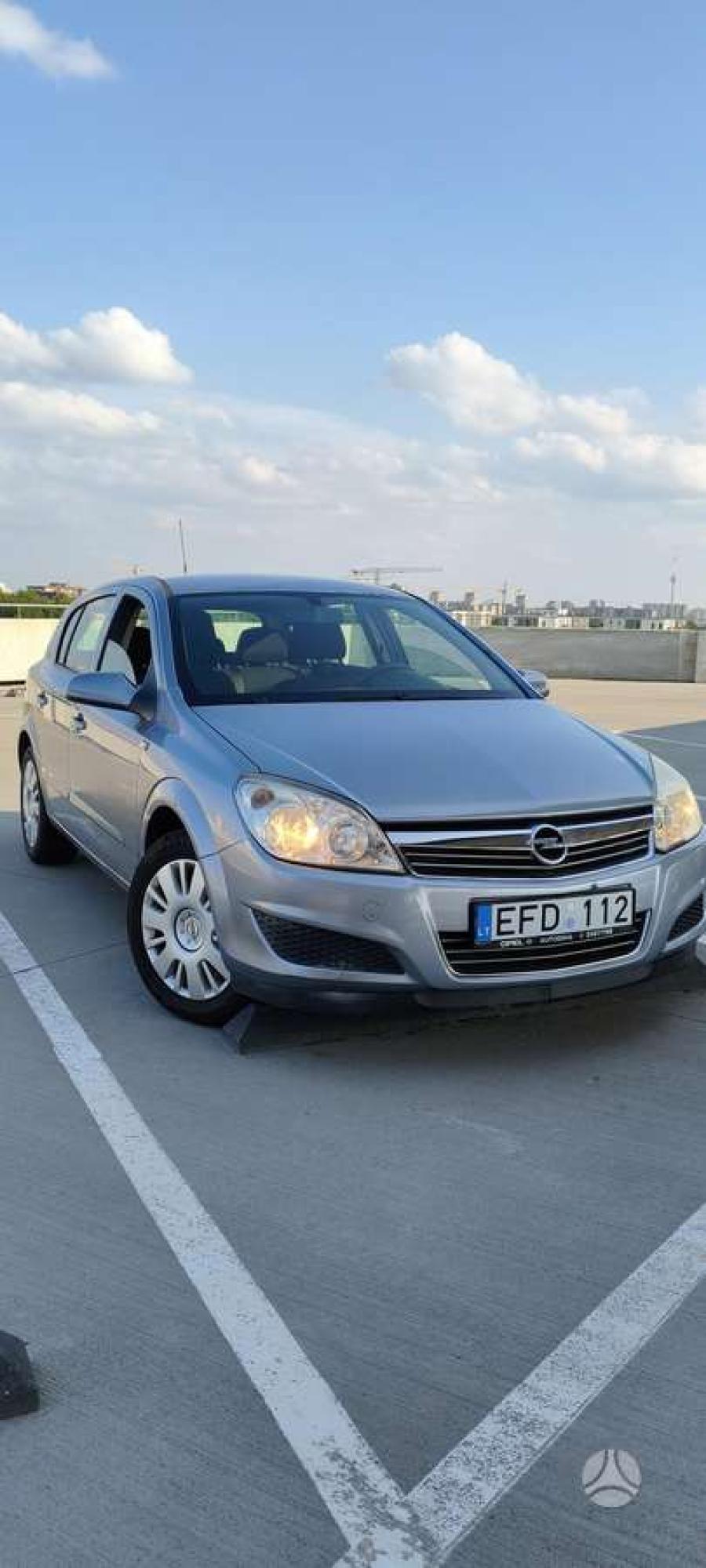 Opel Astra 2009 Viļņa, ar dzinēja tilpumu 1.40 L un nobraukumu 162 tūkst. km par 1300 €, foto 24 vietnē AUTOMOTO.COM.LV
