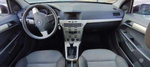 Opel Astra 2009 Viļņa, ar dzinēja tilpumu 1.40 L un nobraukumu 162 tūkst. km par 1300 €, foto 27 vietnē AUTOMOTO.COM.LV