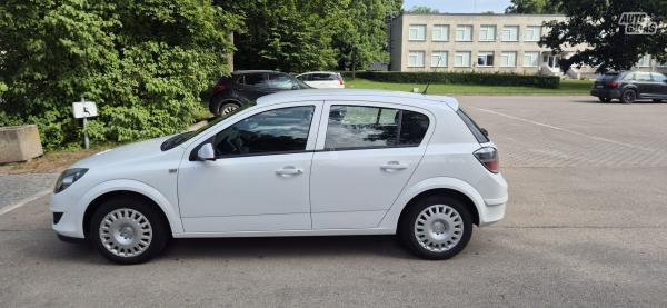 Opel Astra 2009 Kauņa, ar dzinēja tilpumu 1.40 L un nobraukumu 270 tūkst. km par 1200 €, foto 3 vietnē AUTOMOTO.COM.LV