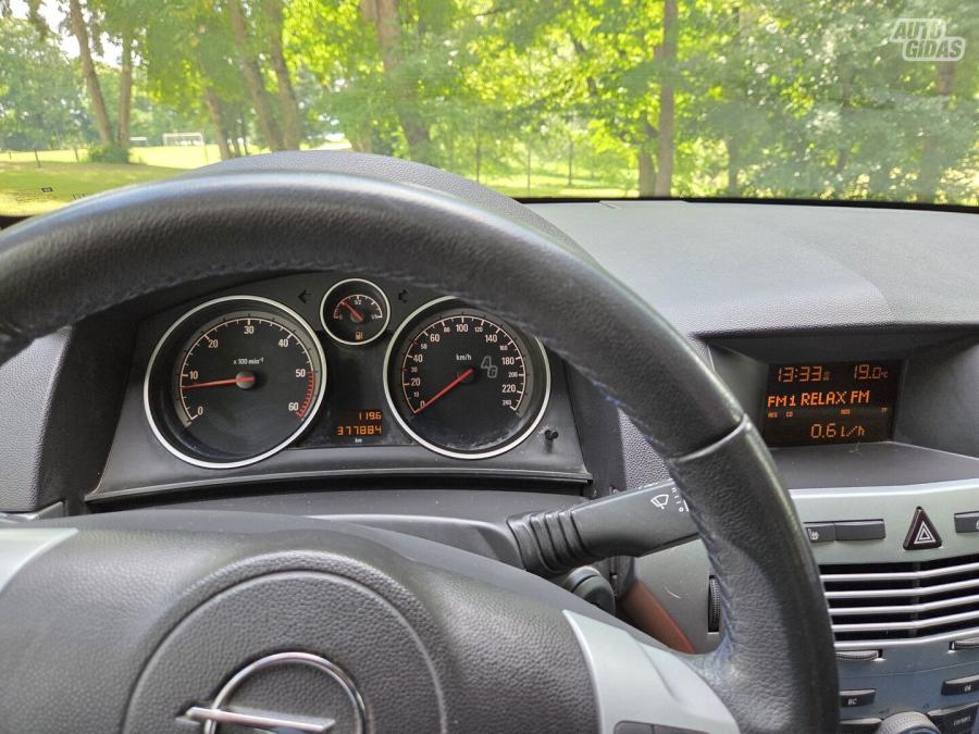 Opel Astra 2009 Lazdijai, ar dzinēja tilpumu 1.70 L un nobraukumu 378 tūkst. km par 1500 €, foto 12 vietnē AUTOMOTO.COM.LV