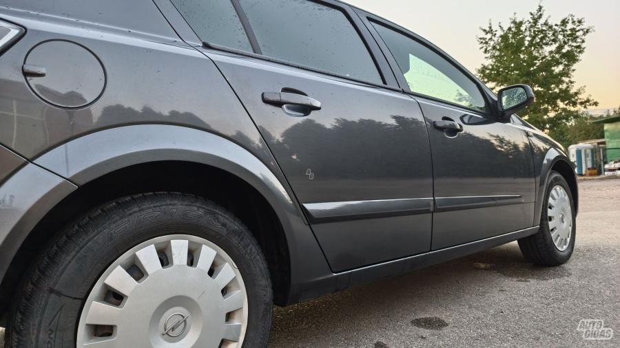 Opel Astra 2009 Šauļi, ar dzinēja tilpumu 1.30 L un nobraukumu 250 tūkst. km par 1050 €, foto 12 vietnē AUTOMOTO.COM.LV